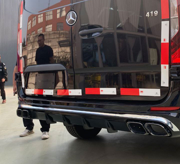 Тюнинг Sprinter W907 Обвес в стиле 63 AMG, передний бампер, решетка ...